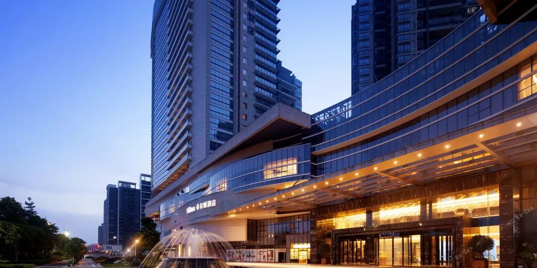 希尔顿的酒店管理模式是怎样的？_HRoot_领先的人力资源管理内容推荐引擎